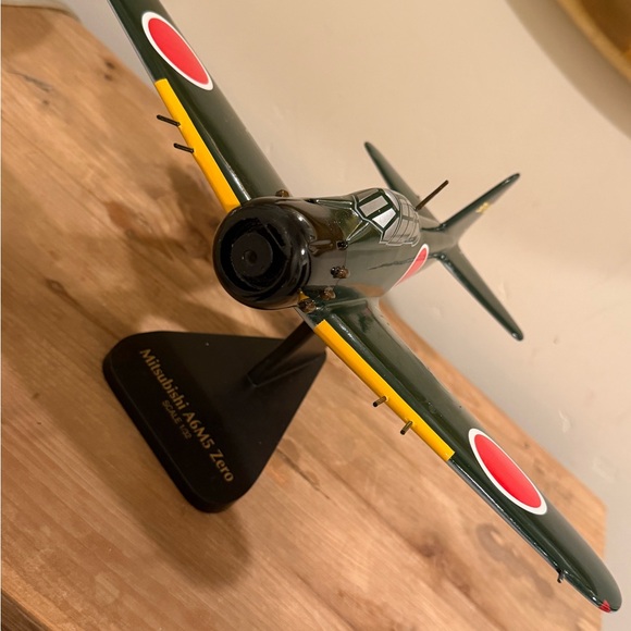 Art | Mitsubishi A6m5 Zero Model Airplane | Poshmark